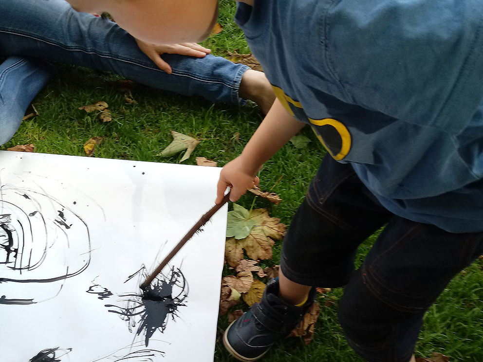 Children | Draw to Perform