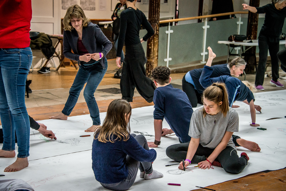 Children | Draw to Perform