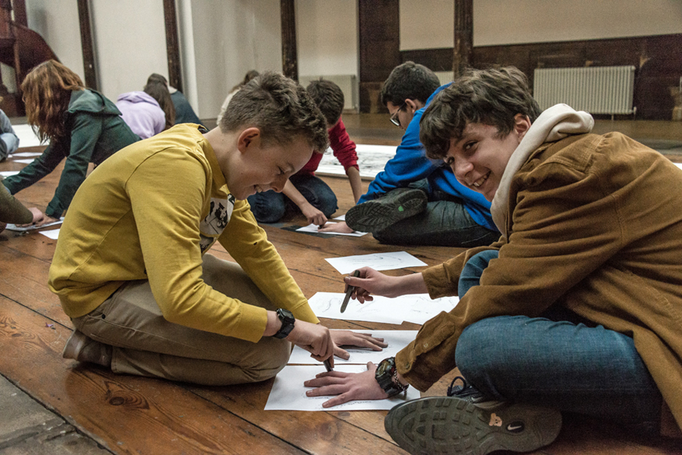 Children | Draw to Perform